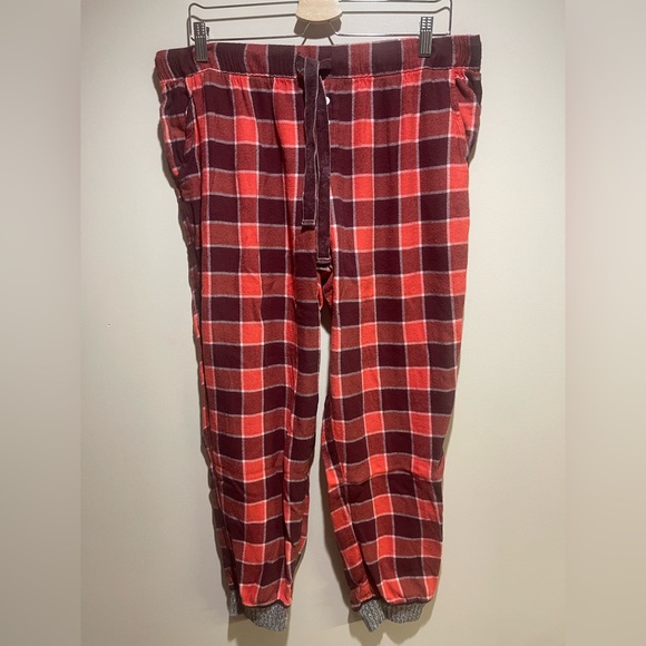 aerie | Intimates & Sleepwear | Aerie Flannel Pajama Pants With Cuffed ...